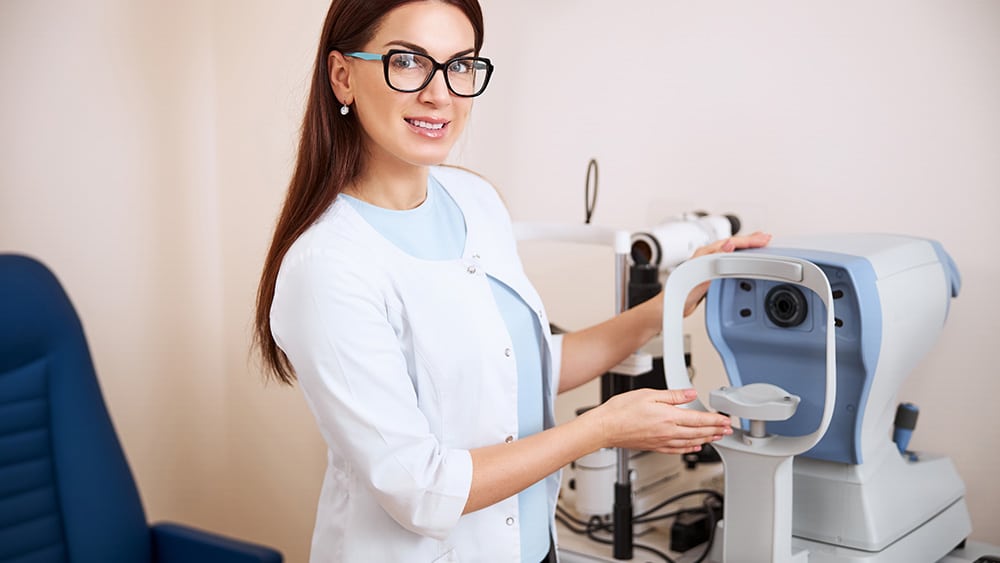 Training Eyes After Cataract Surgery: 3 Techniques | OVO Eye